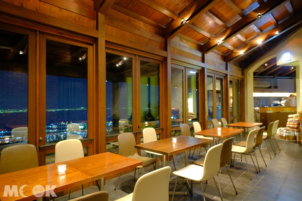 【美景神戶】千萬夜景餐廳！「Granite Cafe」超強景觀餐廳 | Blog玩家 - MOOK墨刻出版
